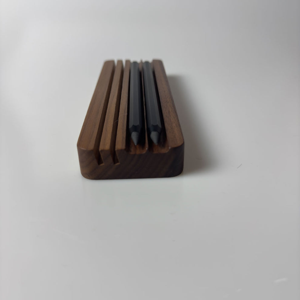Card & Pencil Tray | Minimal Desk Setups